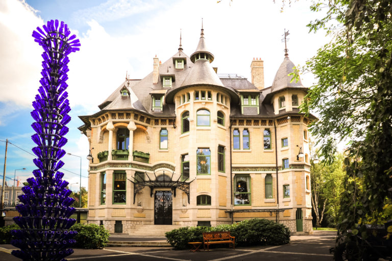 Visit Reims: Top 15 things to do and Must see attractions | France Travel