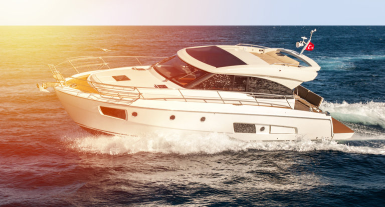 Excursions en bateau Ajaccio: Nos 7 coups de cœur! | Promenade en mer