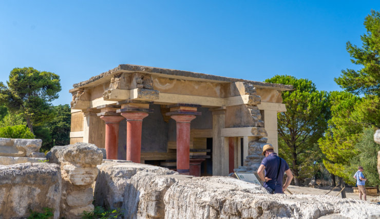 Palace of Knossos (Crete): The Definitive Guide to Plan Your Visit